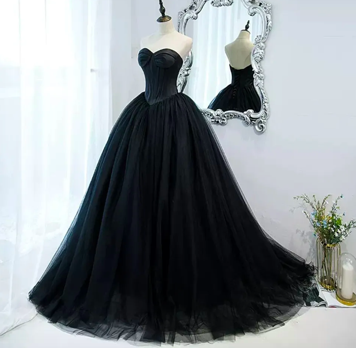 Gothic Black Tulle Prom Dresses 2023 Princess Sweetheart Satin Top ...
